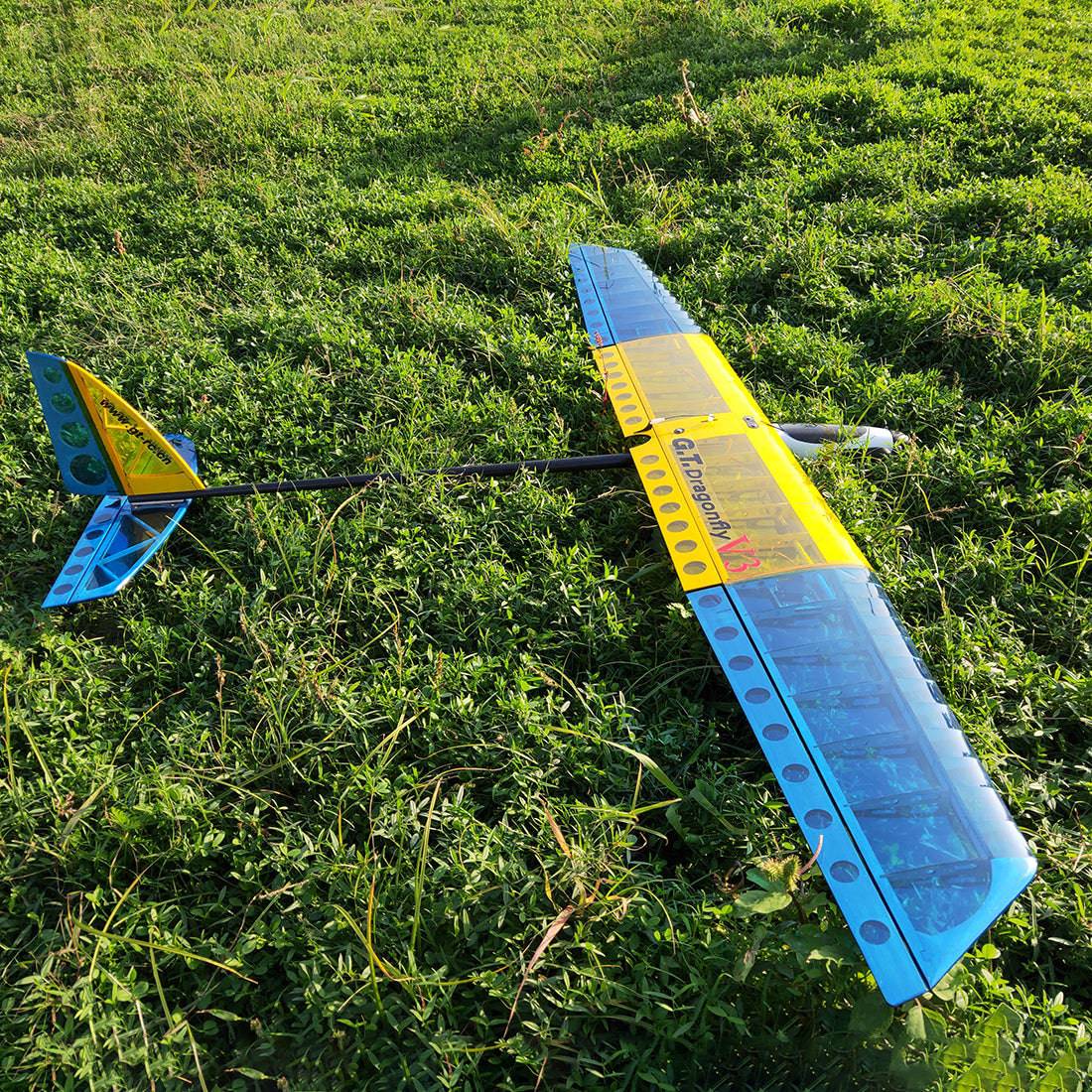 RedwingRC High Quality Gas and Electric Planes, Quad Copters, and Jets